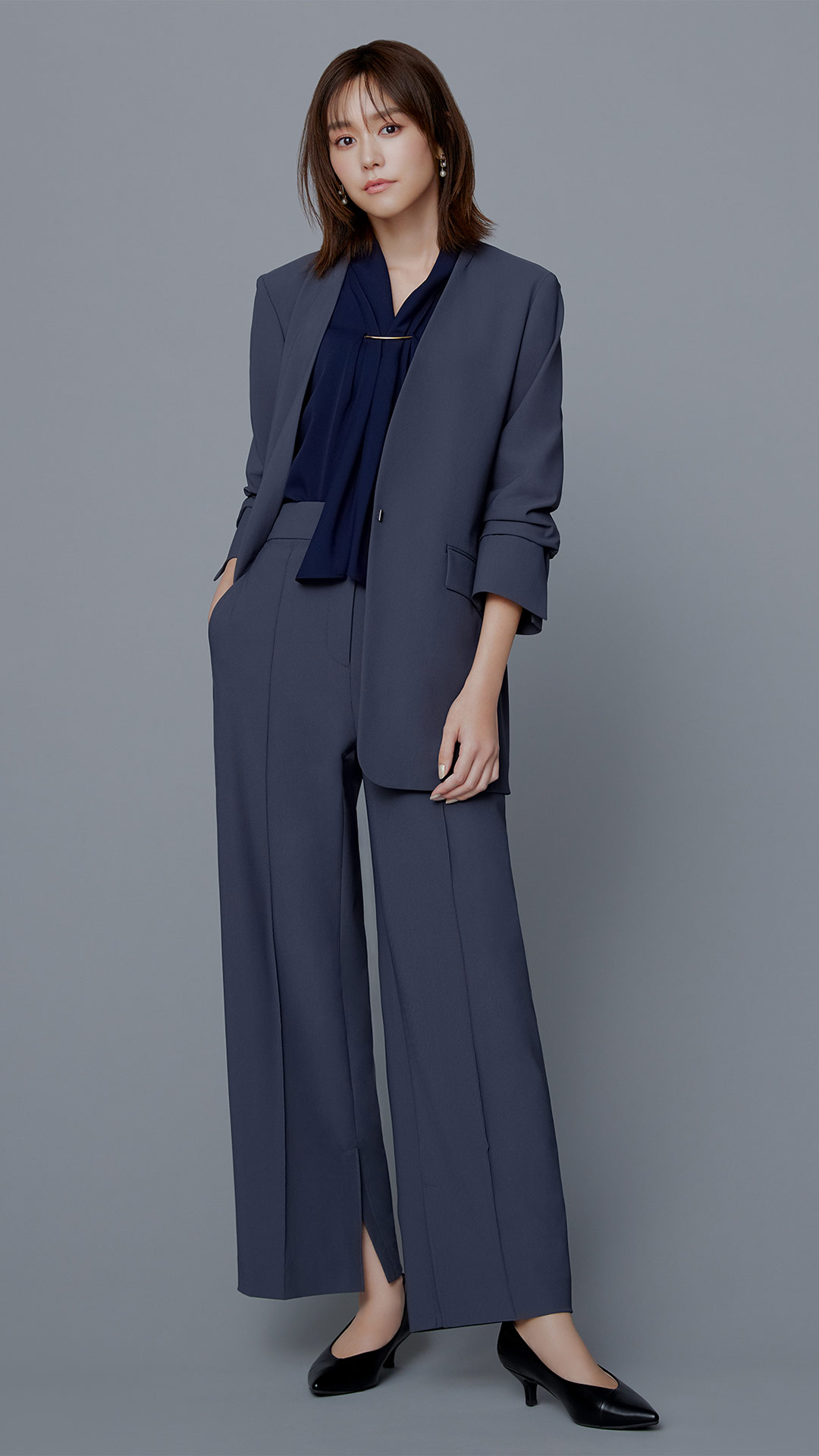 桐谷美玲が着る、春のトレンドスタイル｜公式オンラインストア（通販サイト）